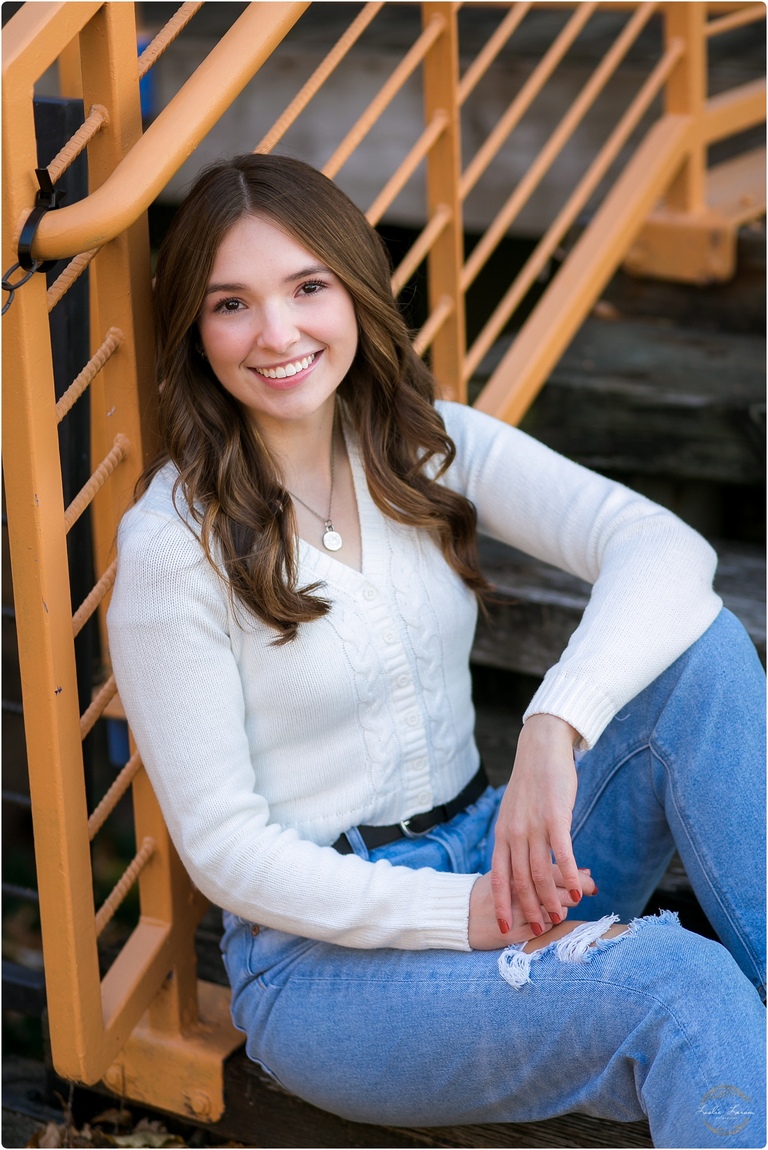 Stone Arch Bridge | Leslie Larson Photography | Senior Photography ...